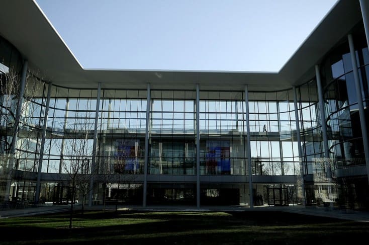 Yale Inaugurates New Business School - Stacy Blackman Consulting - MBA ...